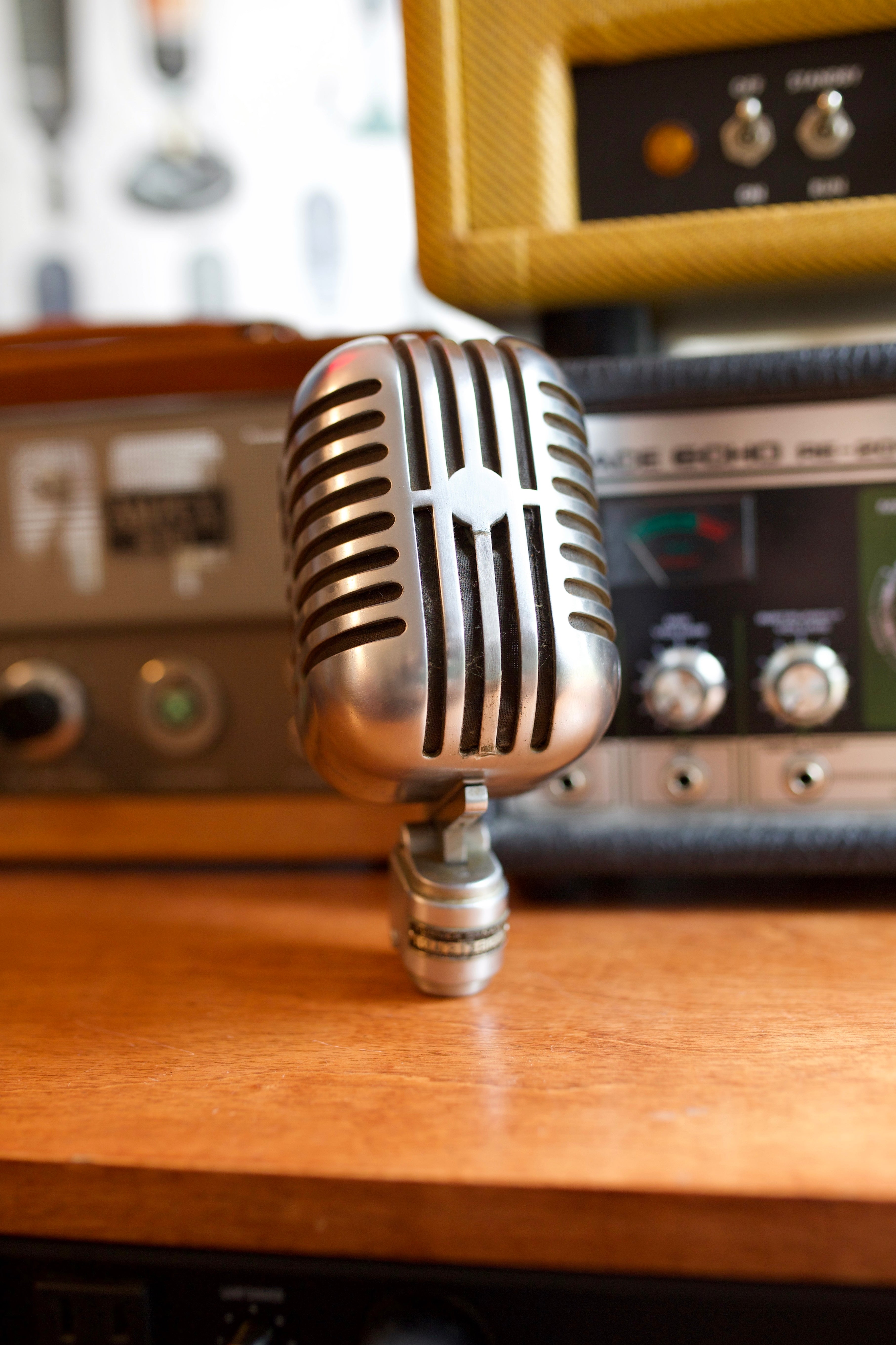 Turner Model 101A Ribbon Microphone – Cole Picks Vintage