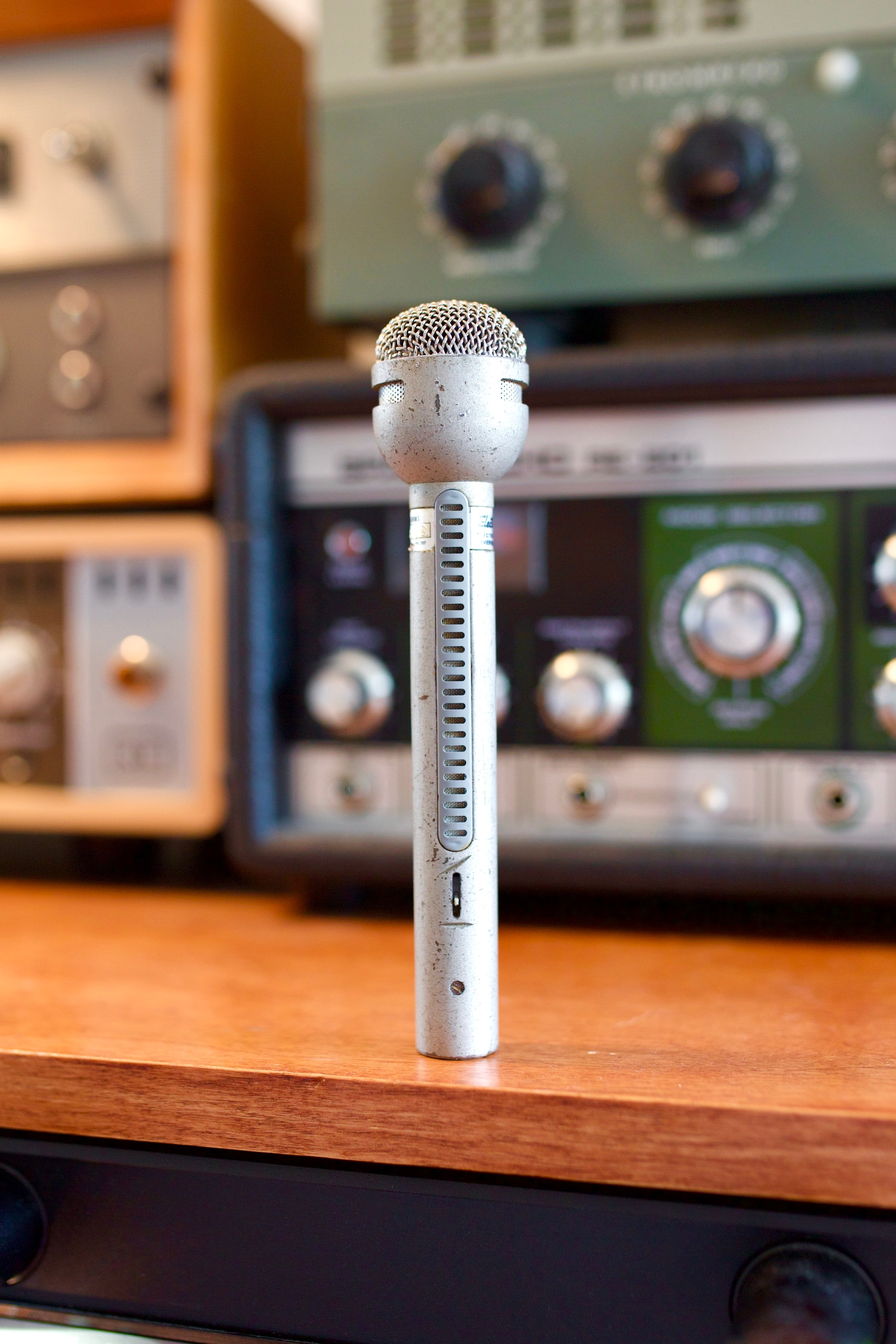 Electro Voice RE-15 Dynamic Microphone – Cole Picks Vintage