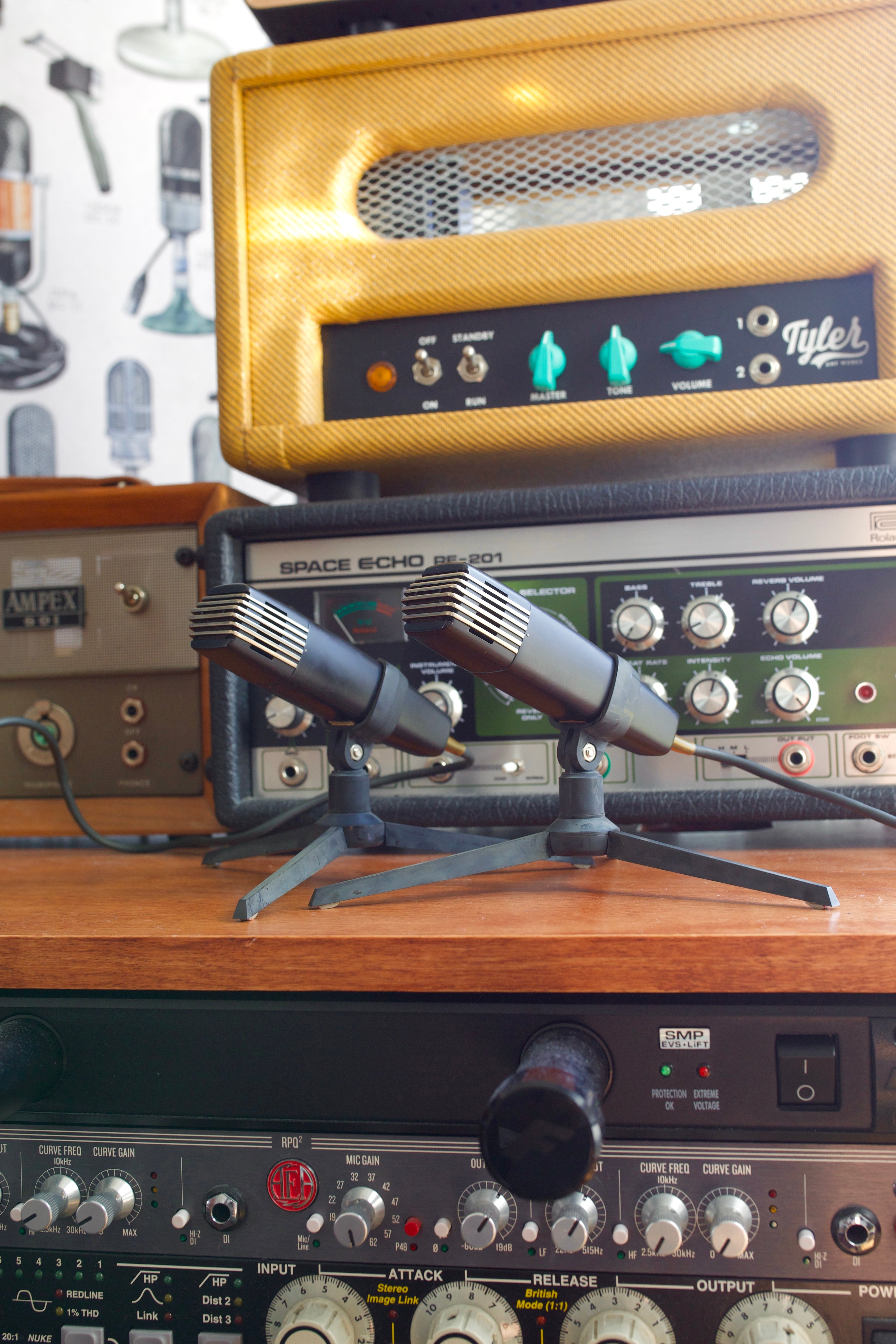 Beyerdynamic M818 (Advent MDC-1) Stereo Dynamic Microphones – Cole ...